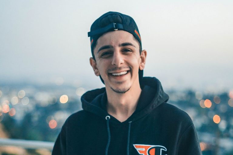 FaZe Rug: Age, Wiki, Biography, Height, Net Worth, Girlfriend, Career ...